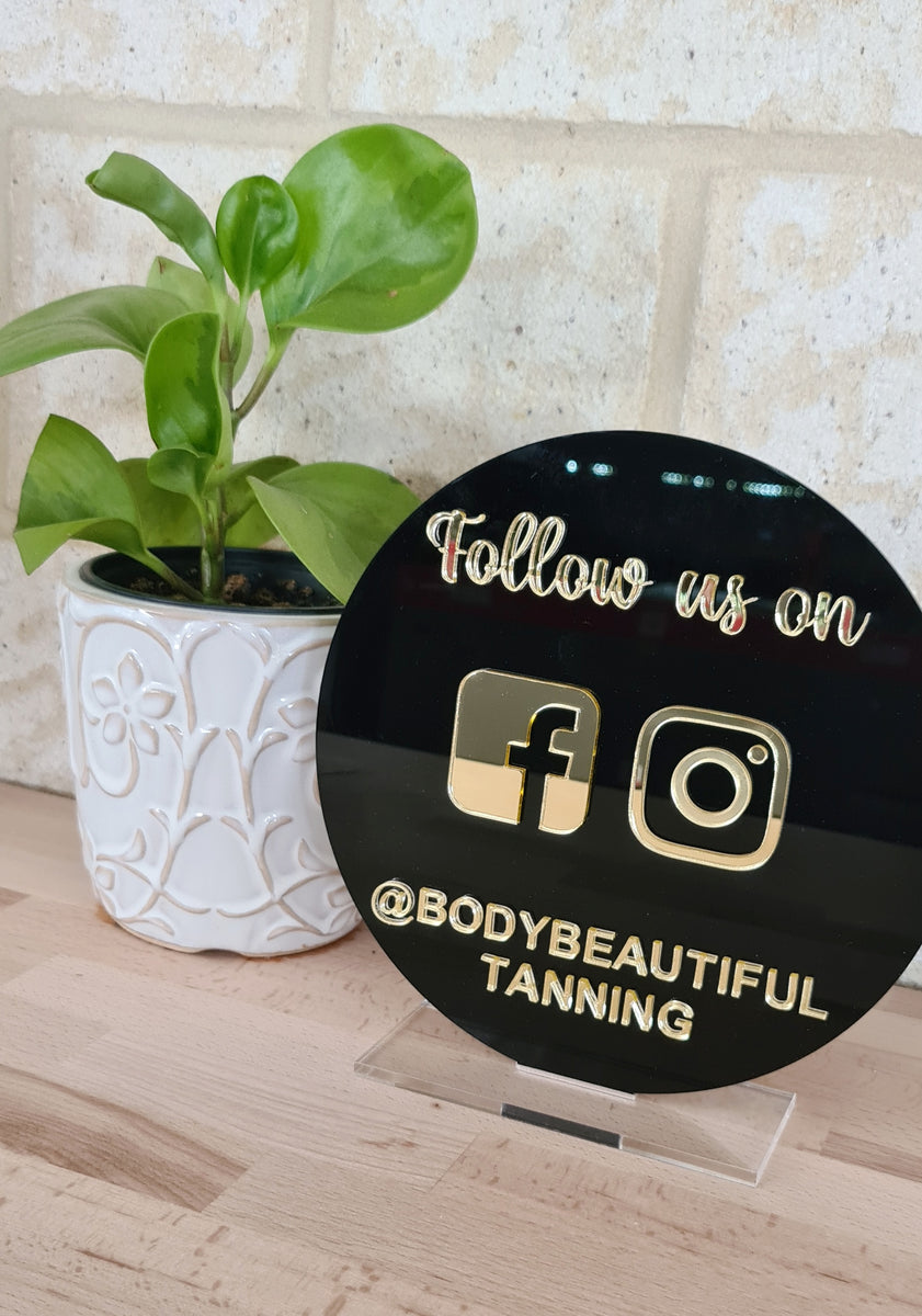 Social Media Plaque – Coco and Pearl Design Studio